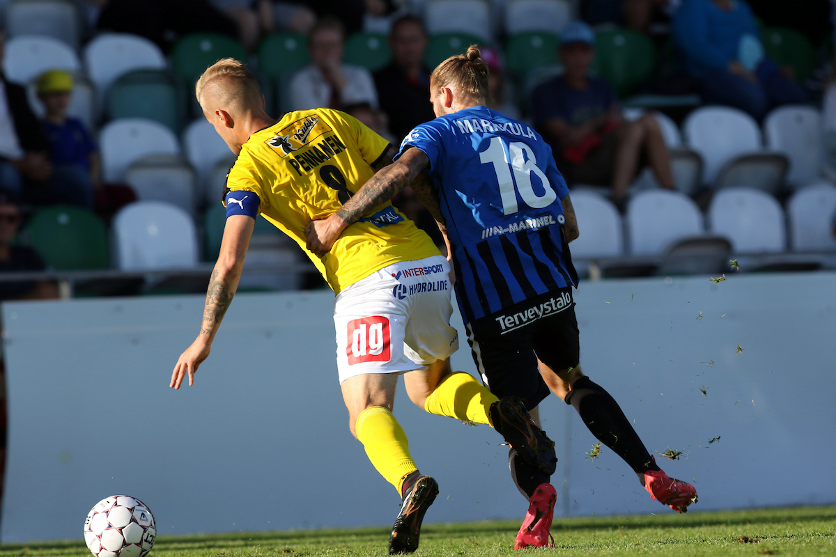 Veritas Stadion täyttyy hurjaa vauhtia veikkausliigakauden ...
